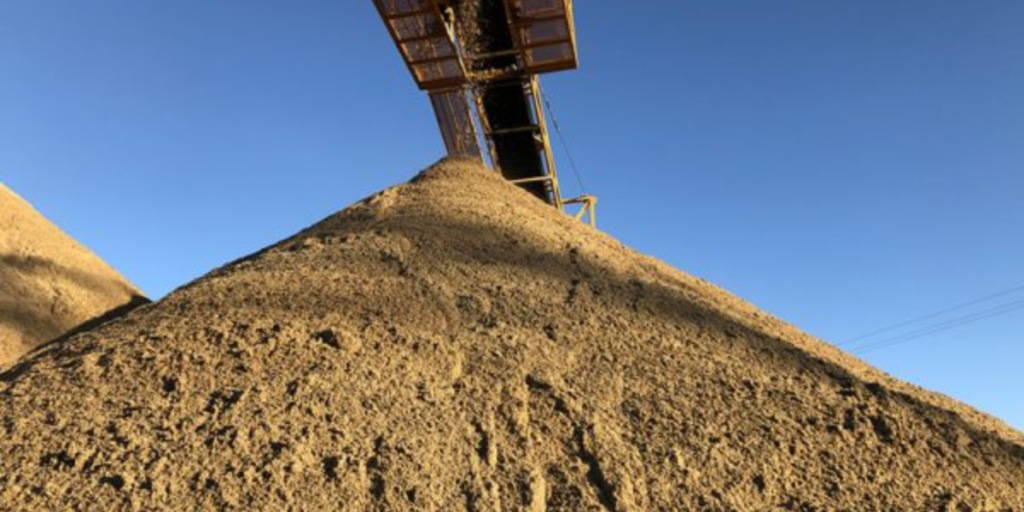 ¿Qué es la arena de río y para qué se usa? - Sacosa